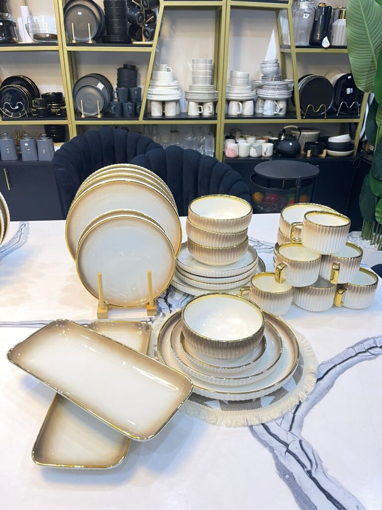 32-piece Dinner Set – Glahpe Suppliers